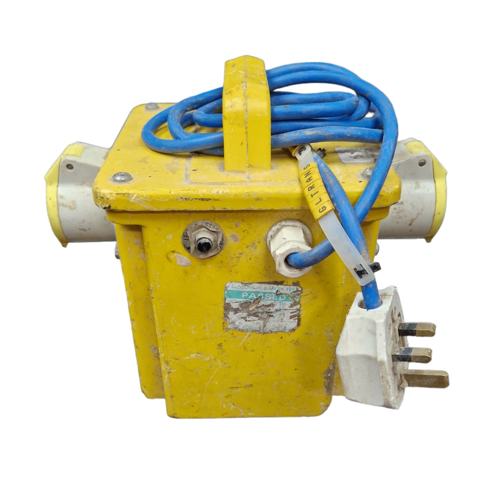 2 socket Transformer - Own4Less